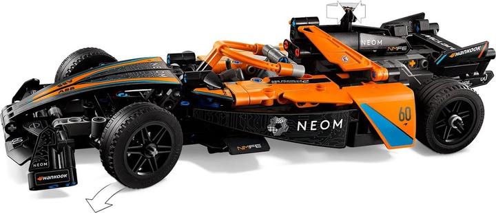 LEGO NEOM McLaren Formula E Race Car - kaufen bei Galaxus